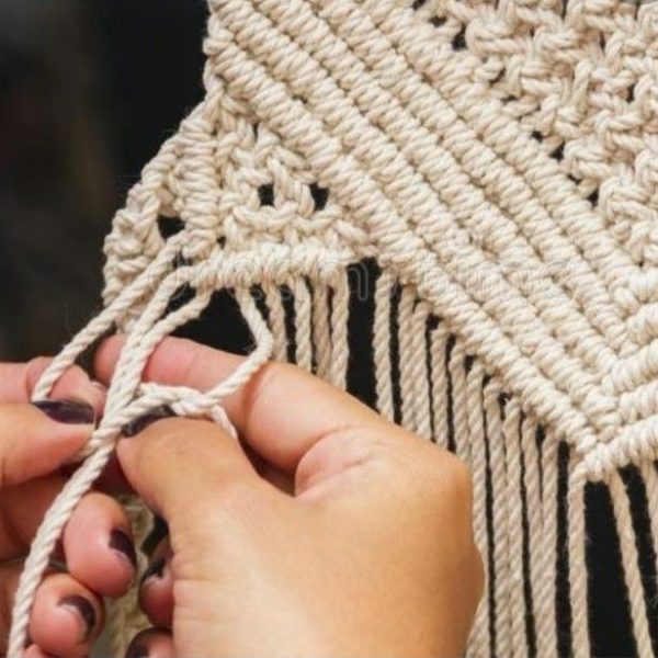 Video Tutorial - Cortina de Macrame: Nudo Feston - Almacenes La Costura